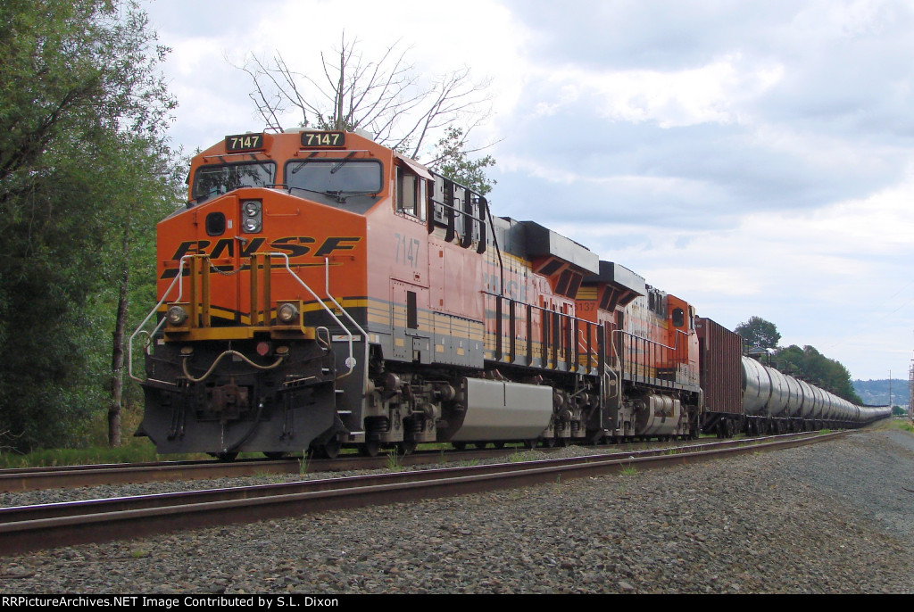 BNSF 7147 North